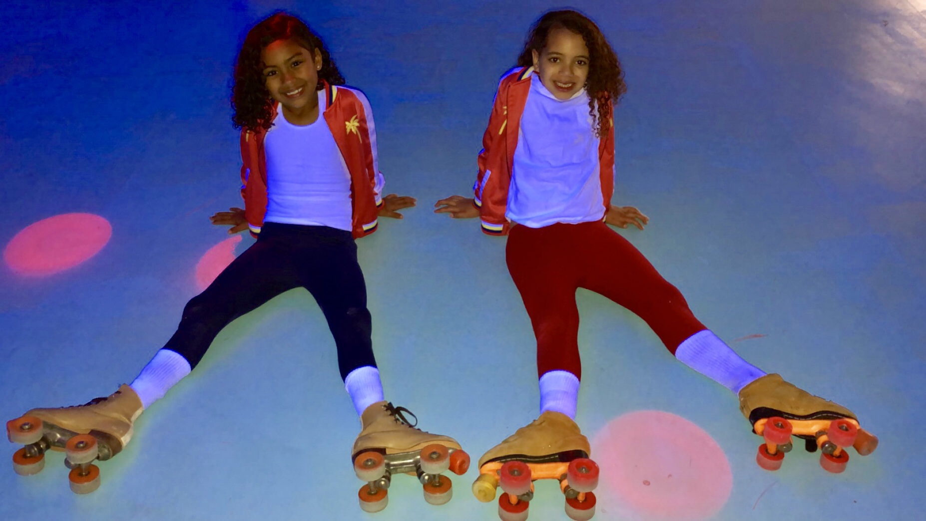 Paradise Skating Rink – Whitehouse, Texas – Adventures of Seri and Abi